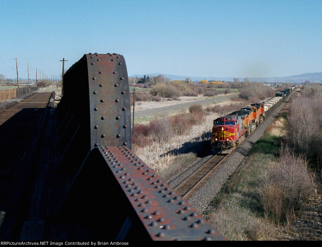 BNSF 789 West